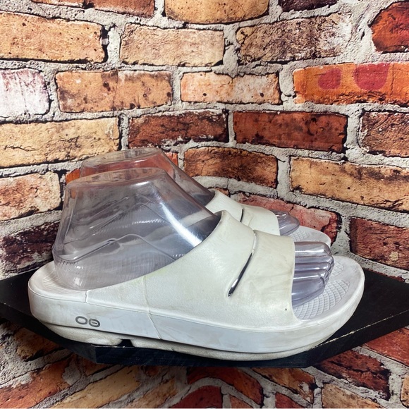OOFOS | Shoes | Oofos Ooah Sport Slides Sandals White | Poshmark
